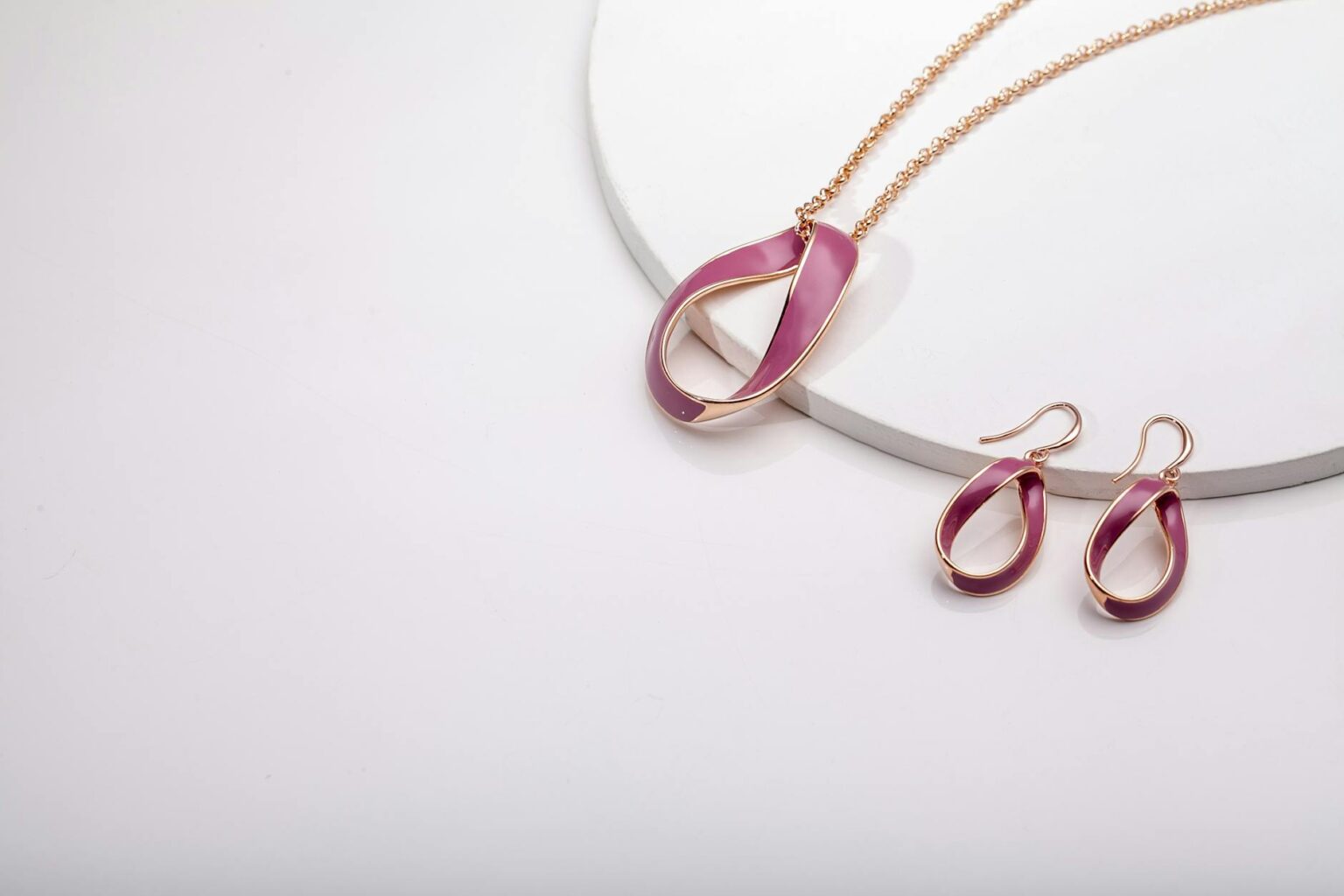 Jewelry Industry News Today: Market Trends & Insights