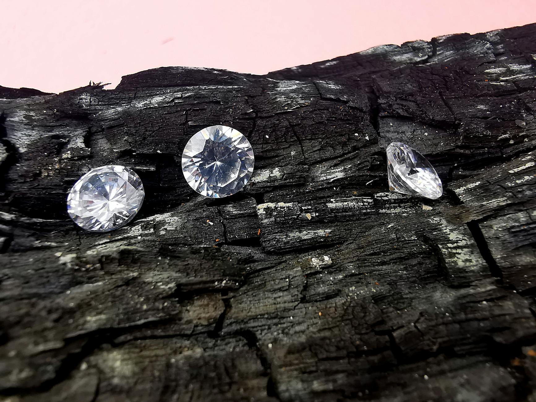 Most Famous Diamonds in the World: Uncover Their Stories